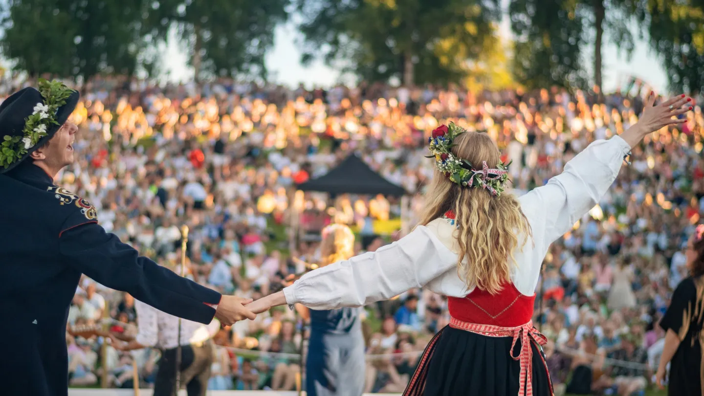 Fira midsommar i Dalarna | Visit Dalarna